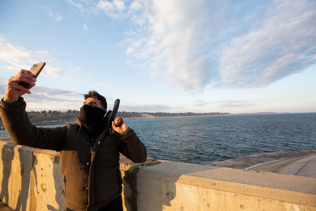 In Raqqa, Damascus Returns as the Rojava Project Recedes - New Lines ...